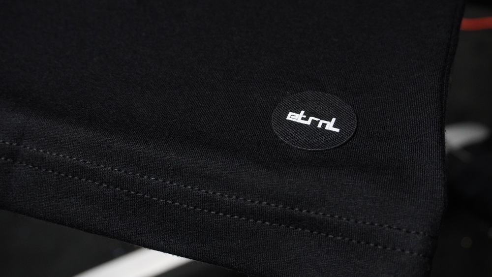 shop:clothingTagMetaTitle